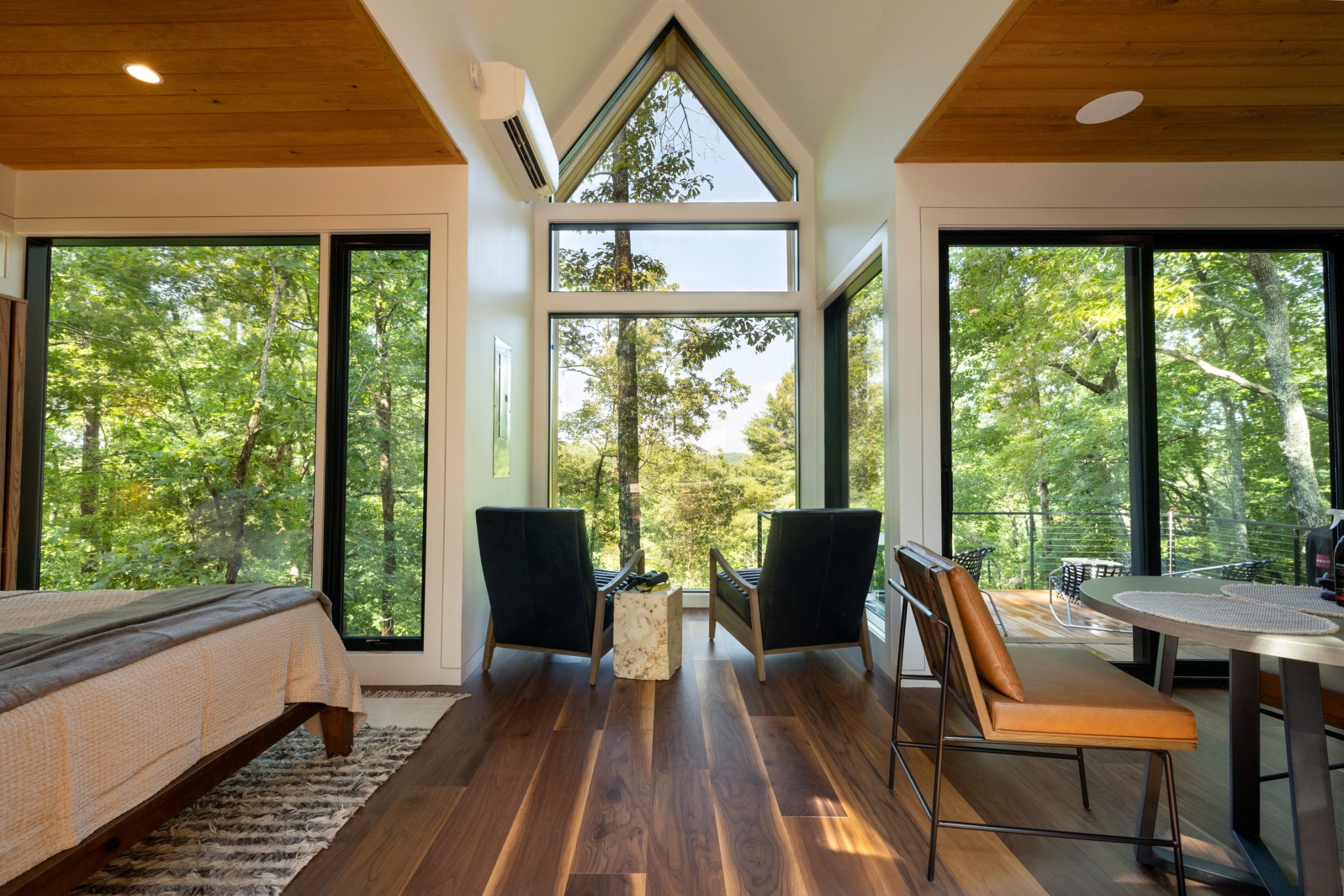 Luxury Vacation Rental ‘At Last’ - LoveAdventures